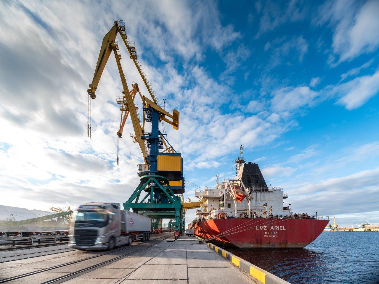In the 7 months of this year, cargo turnover in the port of Riga ...
